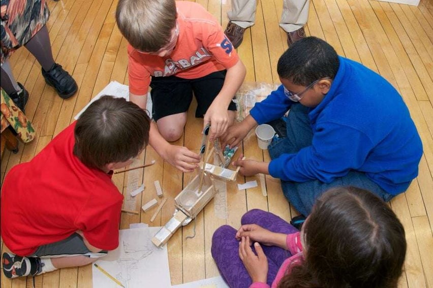 7 Tips For Successful Small Group Student Lab Work